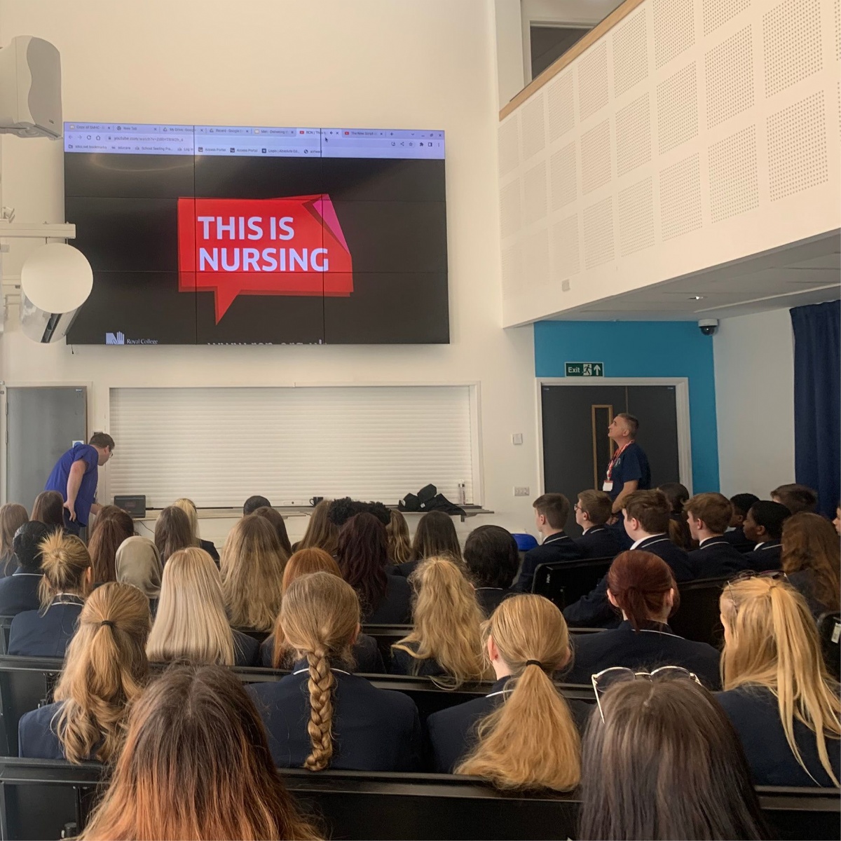 Scott Medical & Healthcare College - Students listen to nursing talk ...